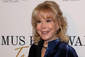 50 Barbara Eden Sexy and Hot Bikini Pictures - Inbloon